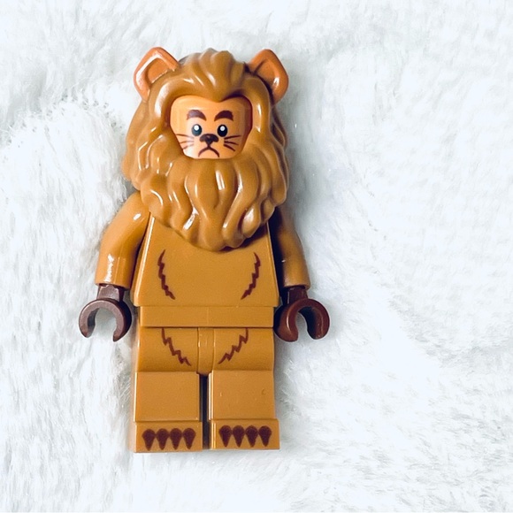 Lego | Toys | Cowardly Lion Lego Movie 2 Collectible Minifigure | Poshmark